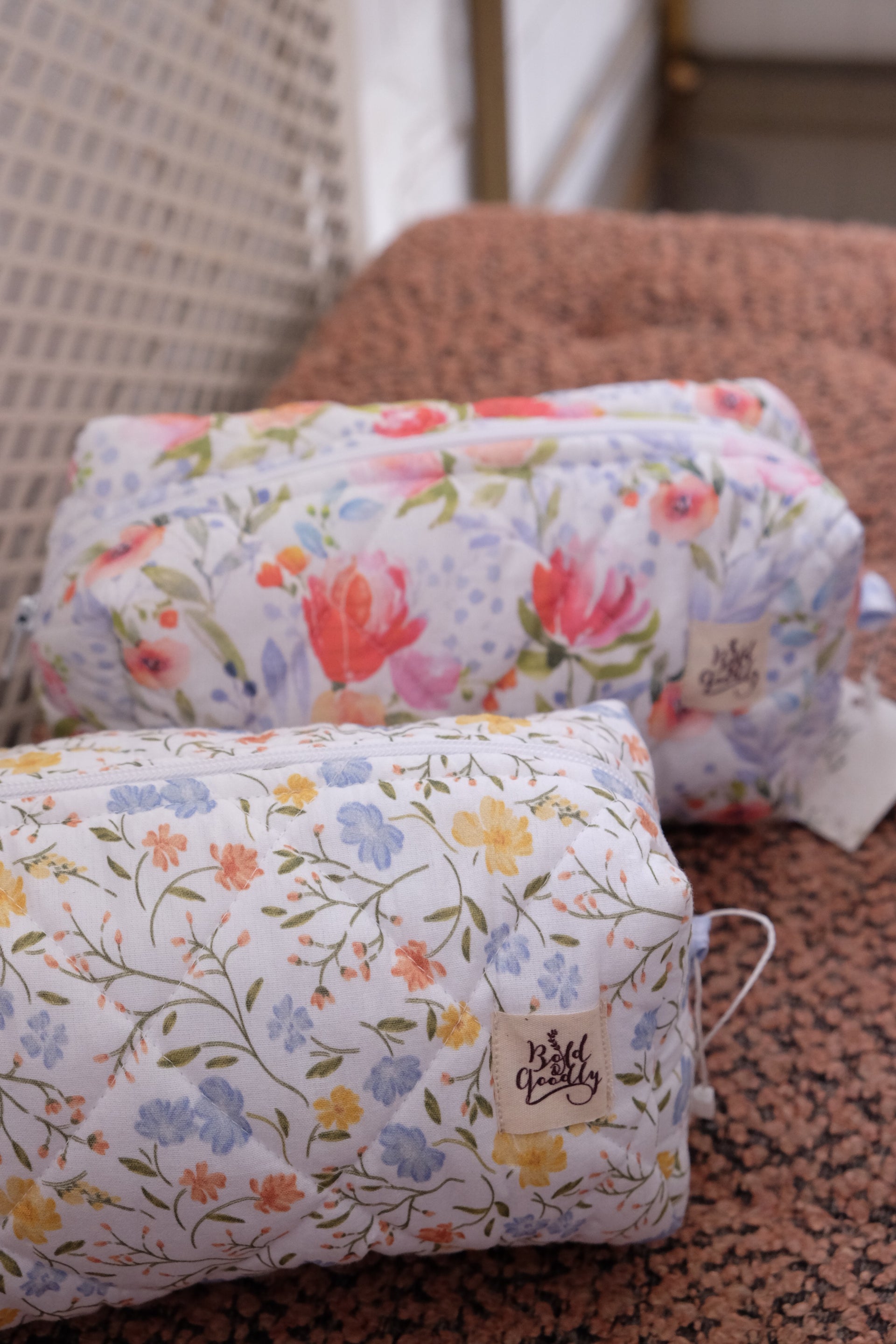 PAMUK MAKYAJ ÇANTALARI